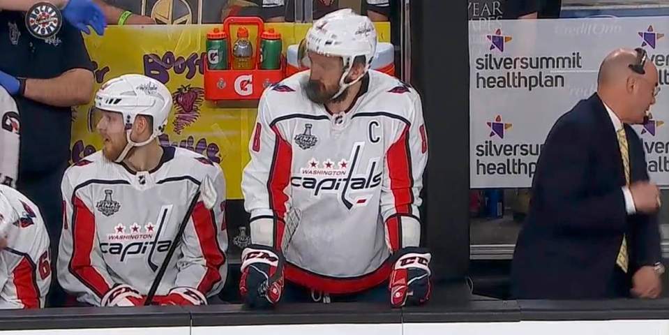 Alex Ovechkin gets hit in face with puck, is fine because he never breaks