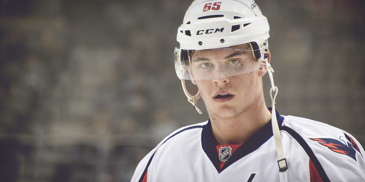 Andre Burakovsky Scores Goal With Beautiful Inside-Out Move against ...