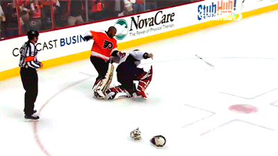 Goalie Fight: Braden Holtby and Ray Emery Scrap in Blowout (GIFs)