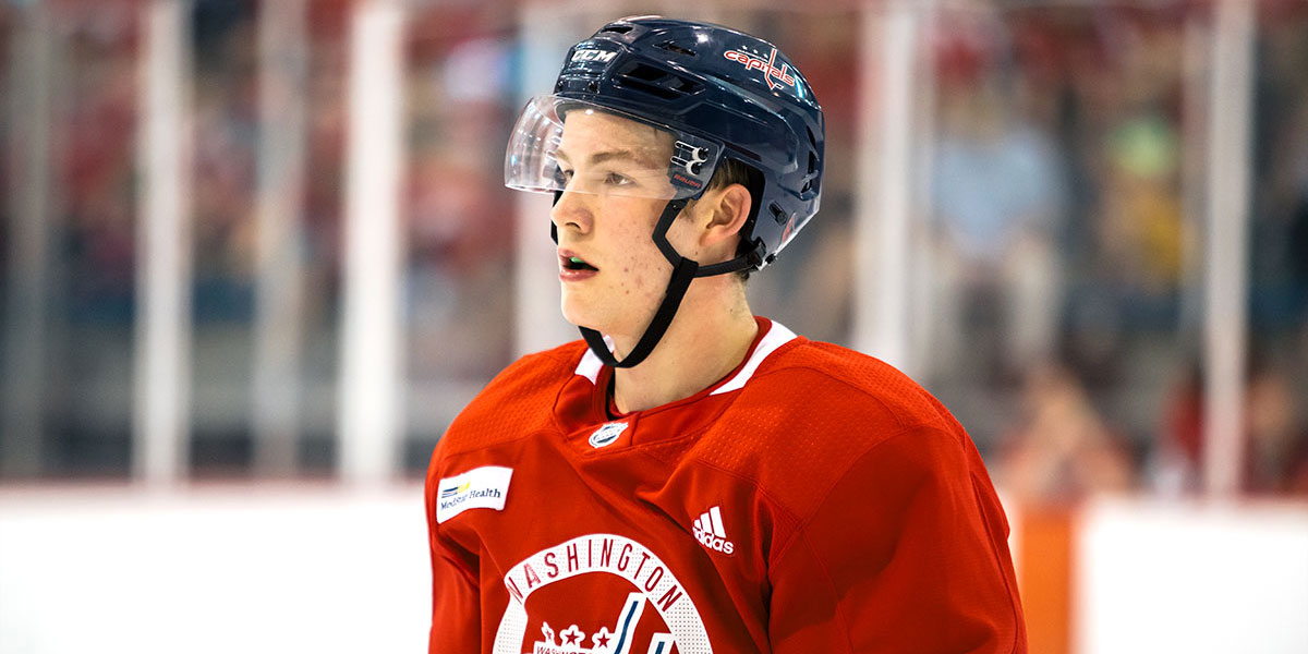 Capitals sign Riley Sutter to three-year, entry-level deal