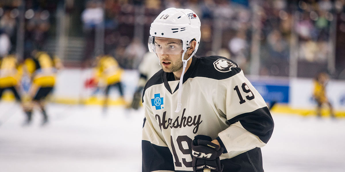 Riley Barber, Hershey’s leading goalscorer last season, signs one-year ...