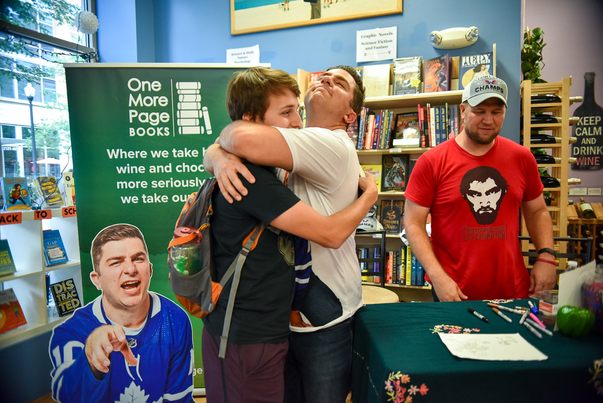 steve-dangle-book-signing-6291