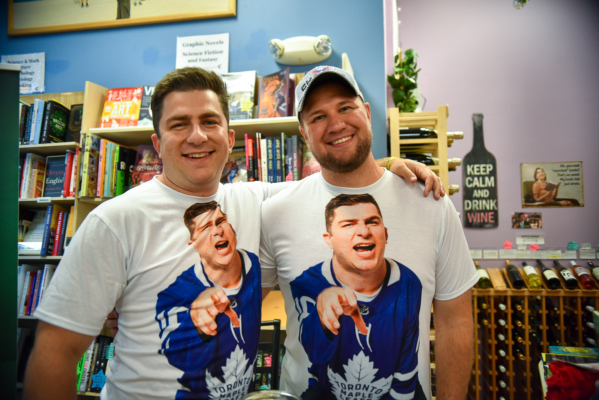 steve-dangle-book-signing-6586