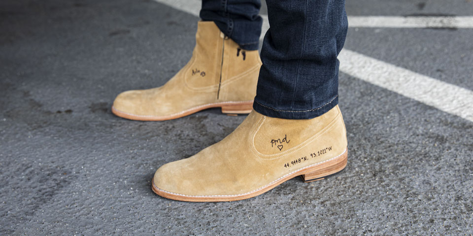 Nic Dowd wears custom boots to calendar shoot with touching tributes to ...