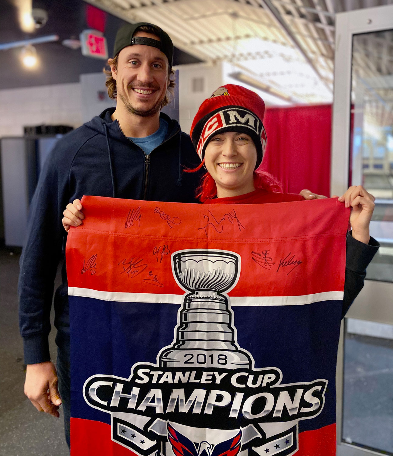 Jay Beagle gets hero’s welcome, box of Ovi O’s from fans during return ...