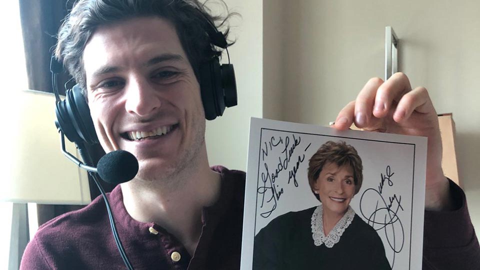 Nic ‘Judge Judy’ Dowd gets a signed photo from Judge Judy