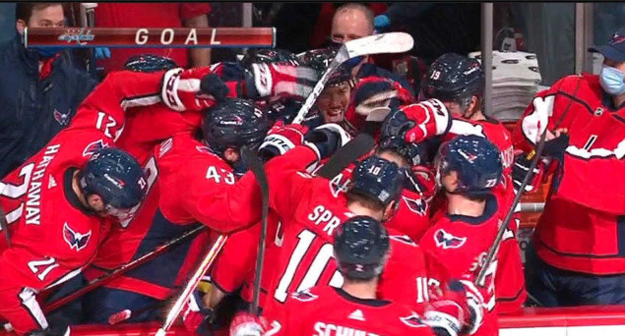 Emotional Zdeno Chara thanks new Capitals teammates for giant goal hug ...