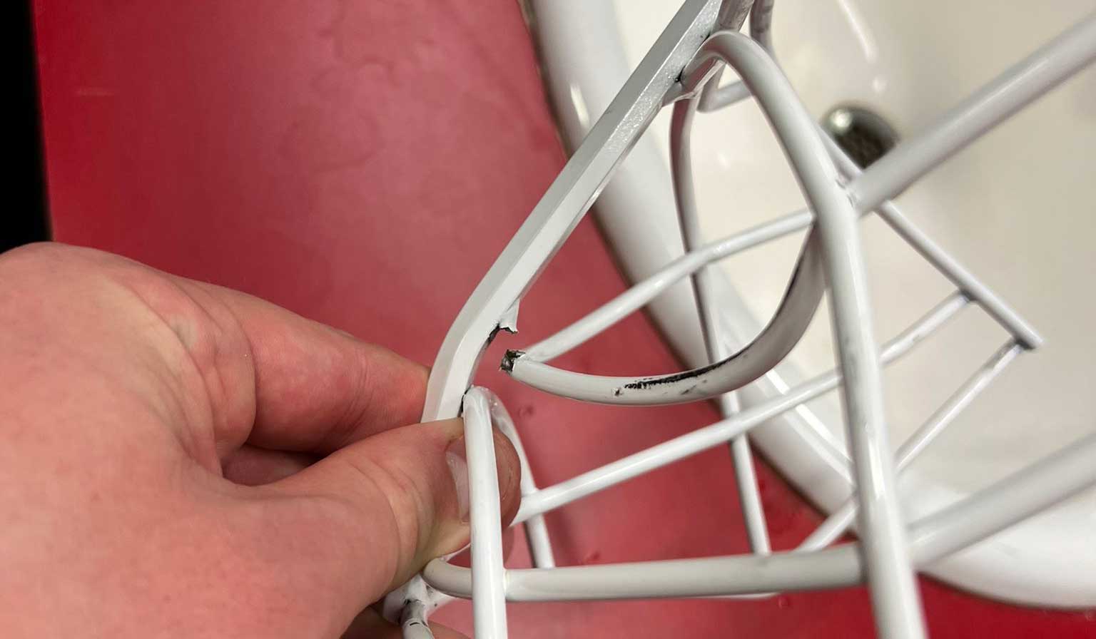 These are the crazy photos of Robin Lehner’s broken mask after it ...