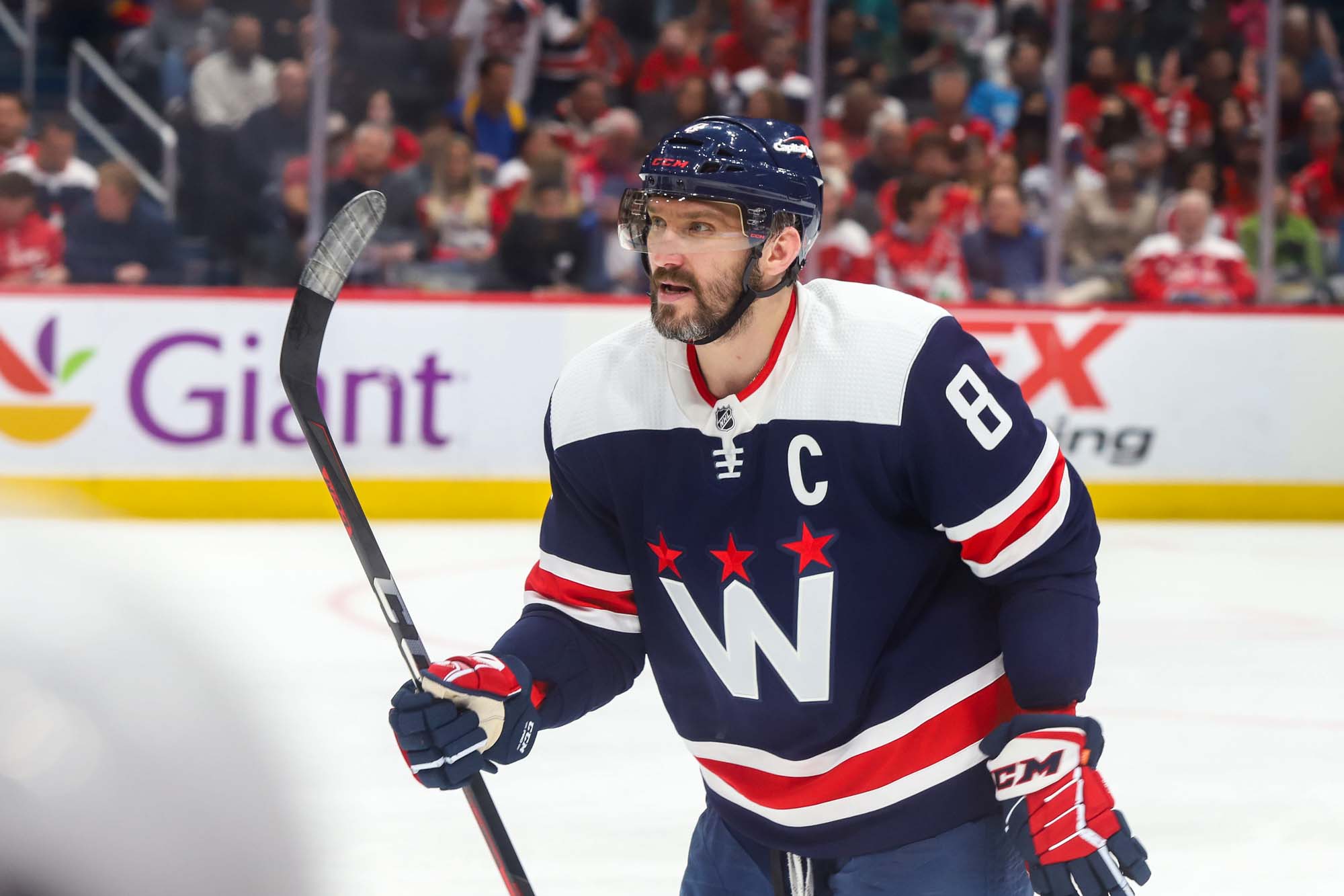 file-alex-ovechkin-skating-aland