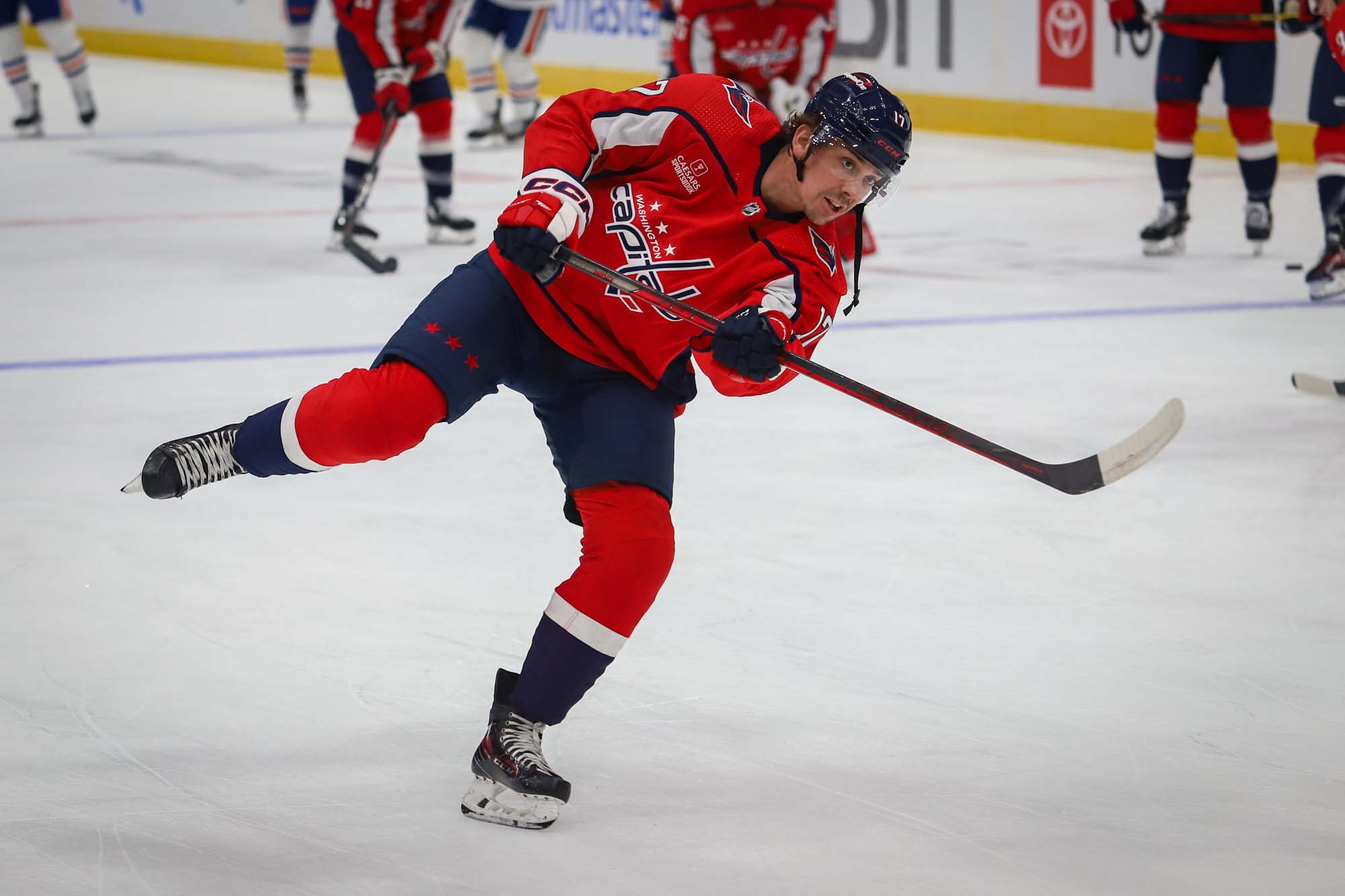 file-dylan-strome-warmups-aland-8744