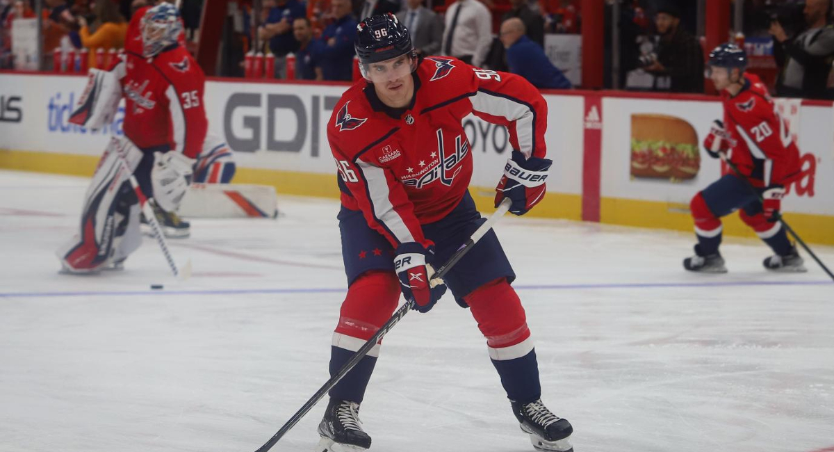 Nicolas Aube-Kubel’s big, open-ice hit on Evander Kane