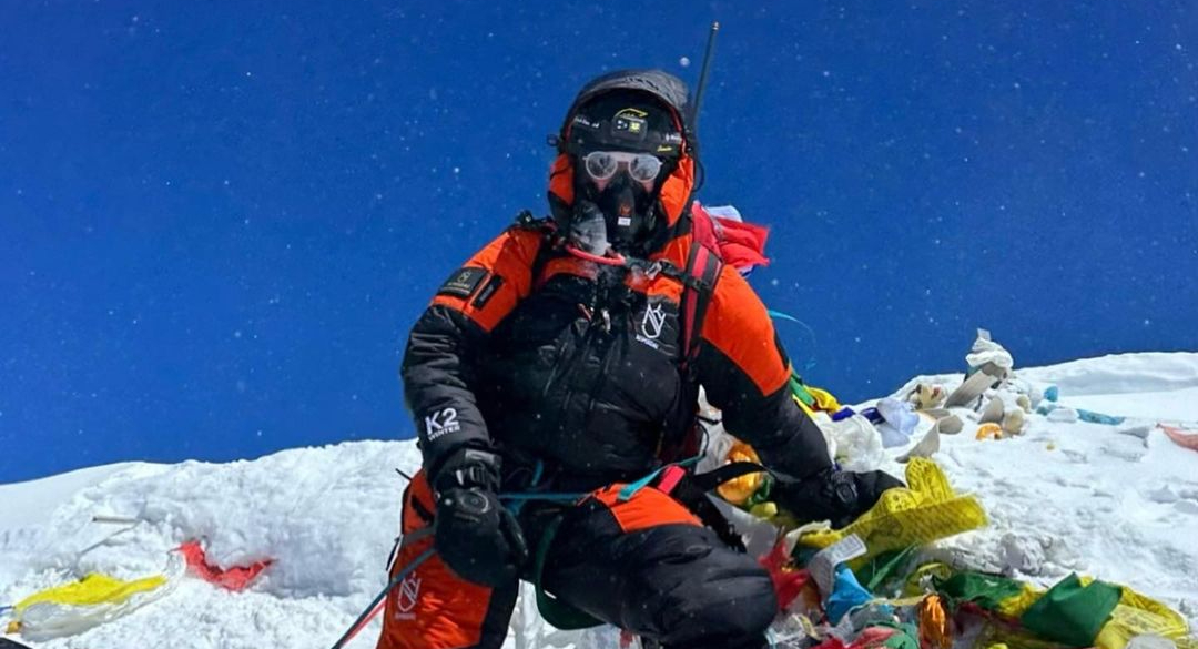 Ilya Kovalchuk’s wife Nikol summits Mount Everest, has now climbed four ...