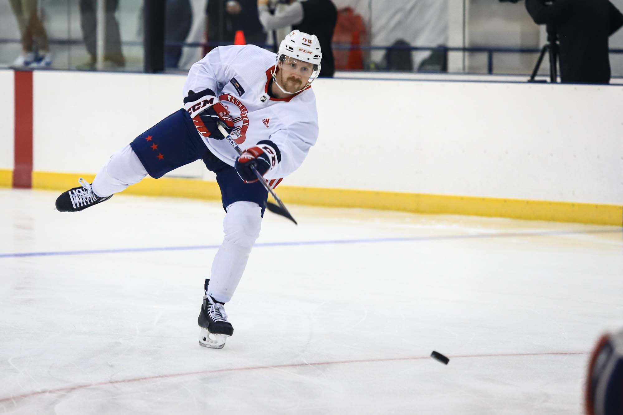 file-jon-mcdonalds-aland-7123