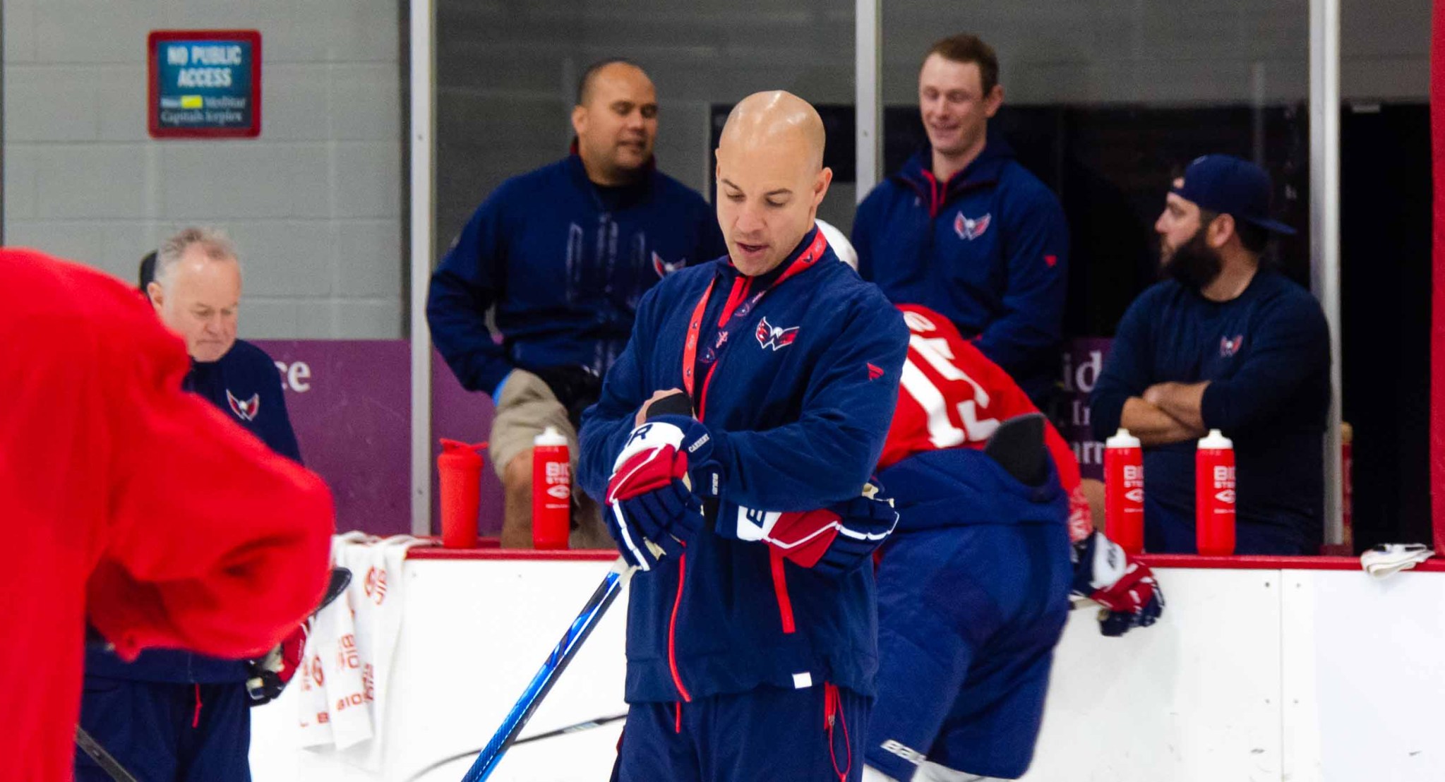 Spencer Carbery identifies two things the Capitals’ league-worst power ...