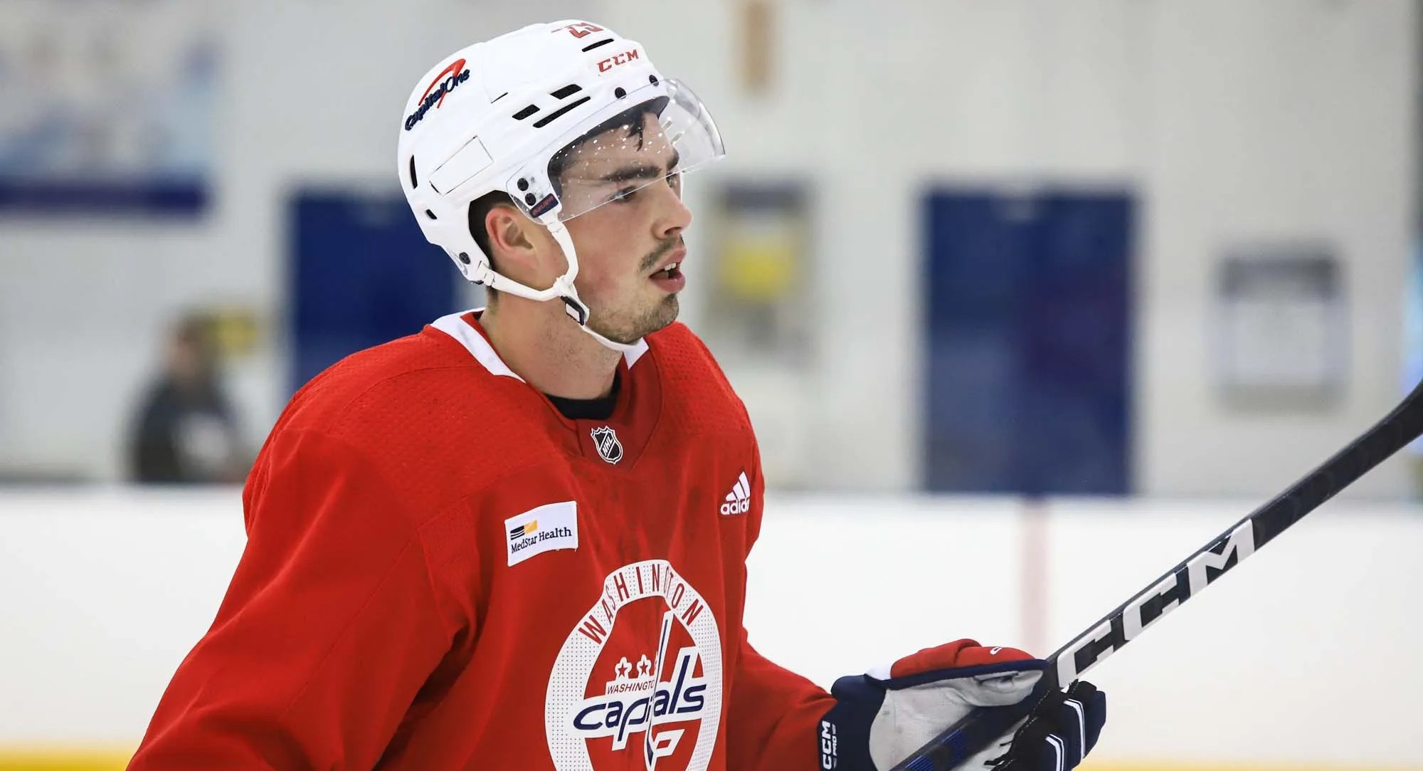 Capitals recall Hendrix Lapierre from Hershey Bears, place Nic Dowd on ...