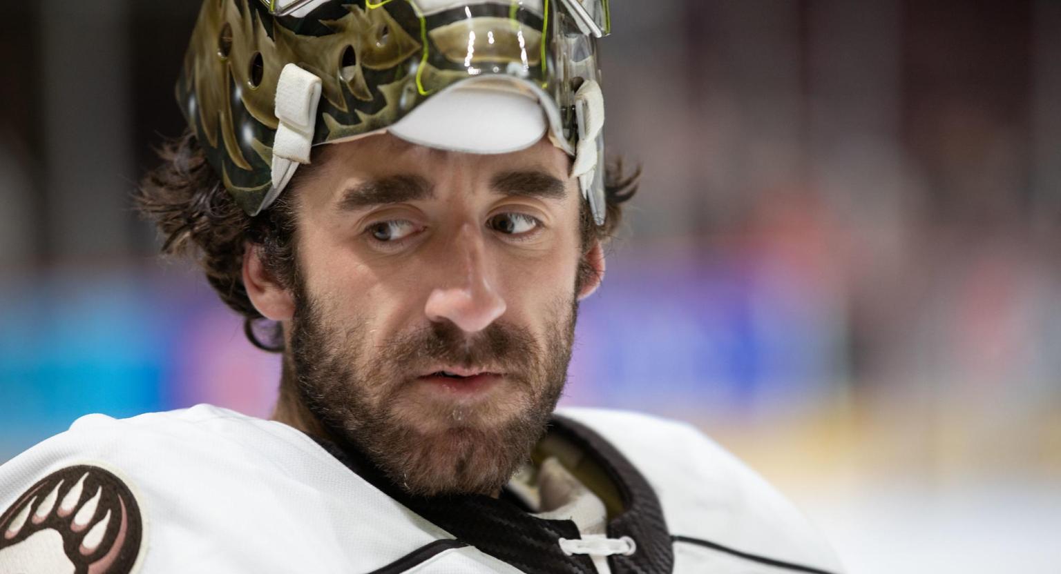 Hunter Shepard returns to Hershey Bears practice after missing team’s ...