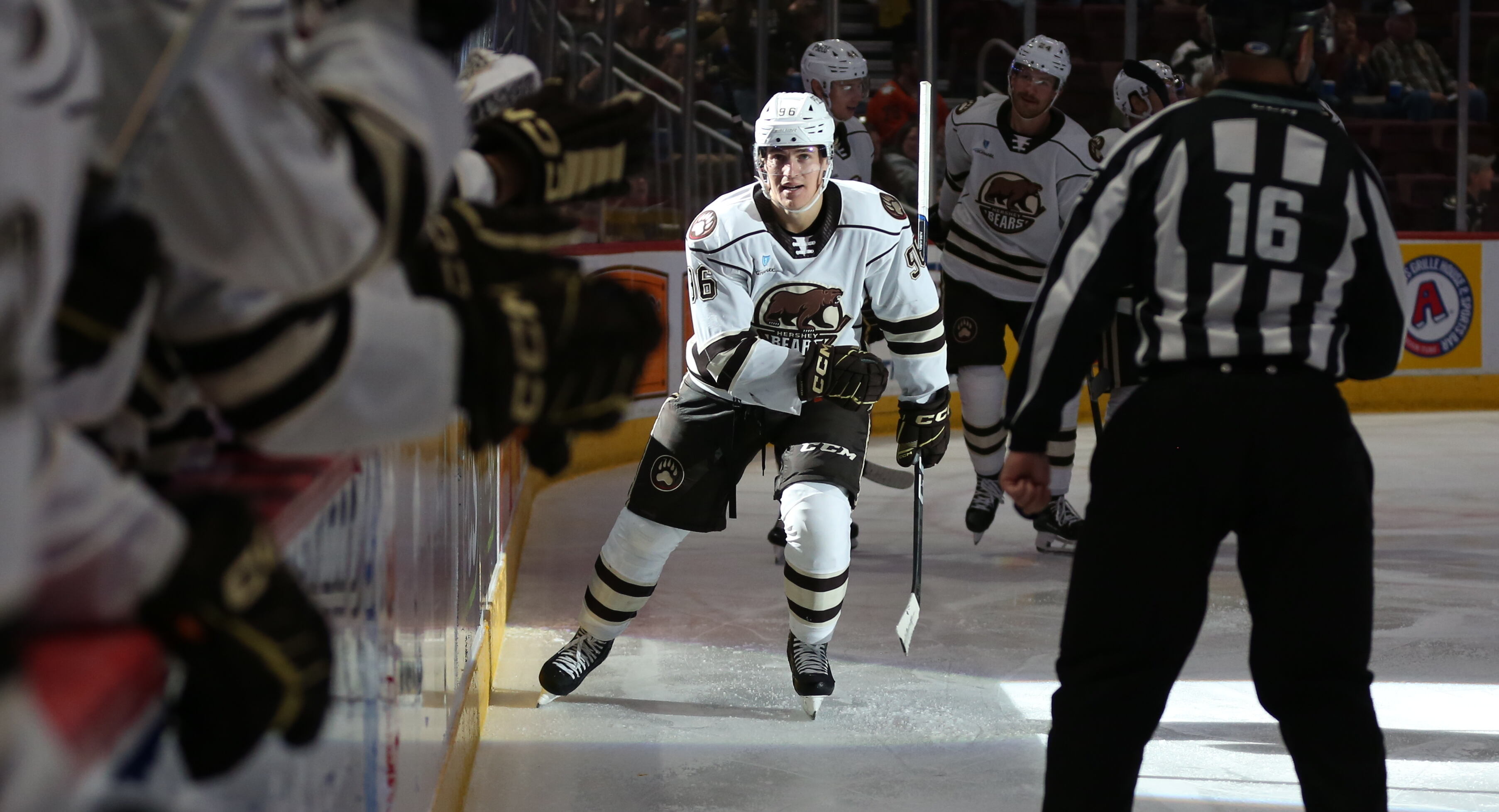 Nic Aube-Kubel scores first with Bears as Hershey notches third ...