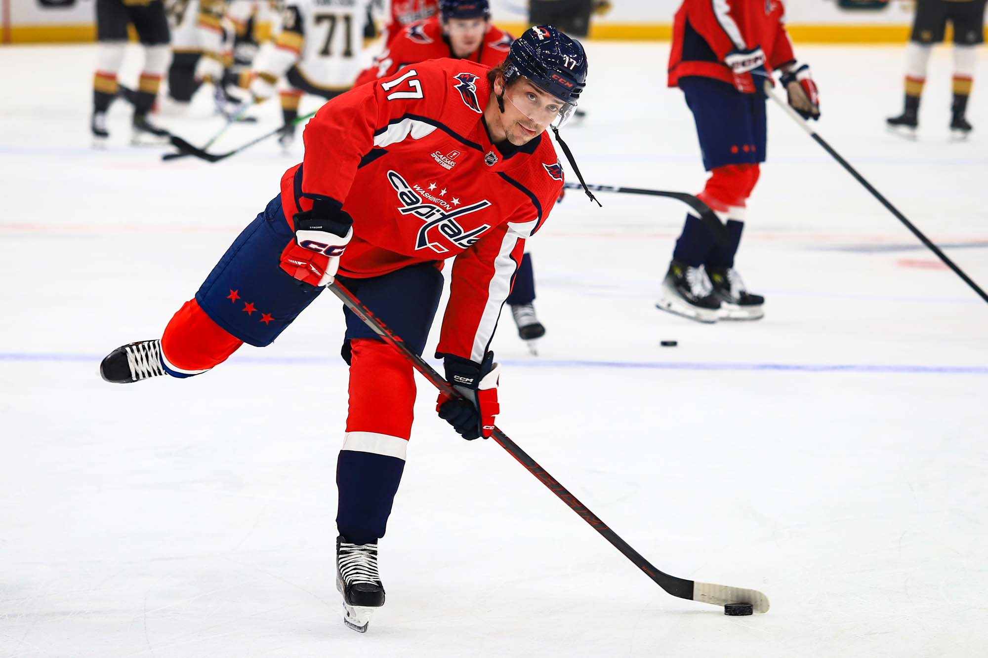 file-dylan-strome-shooting-warmups-aland-6391
