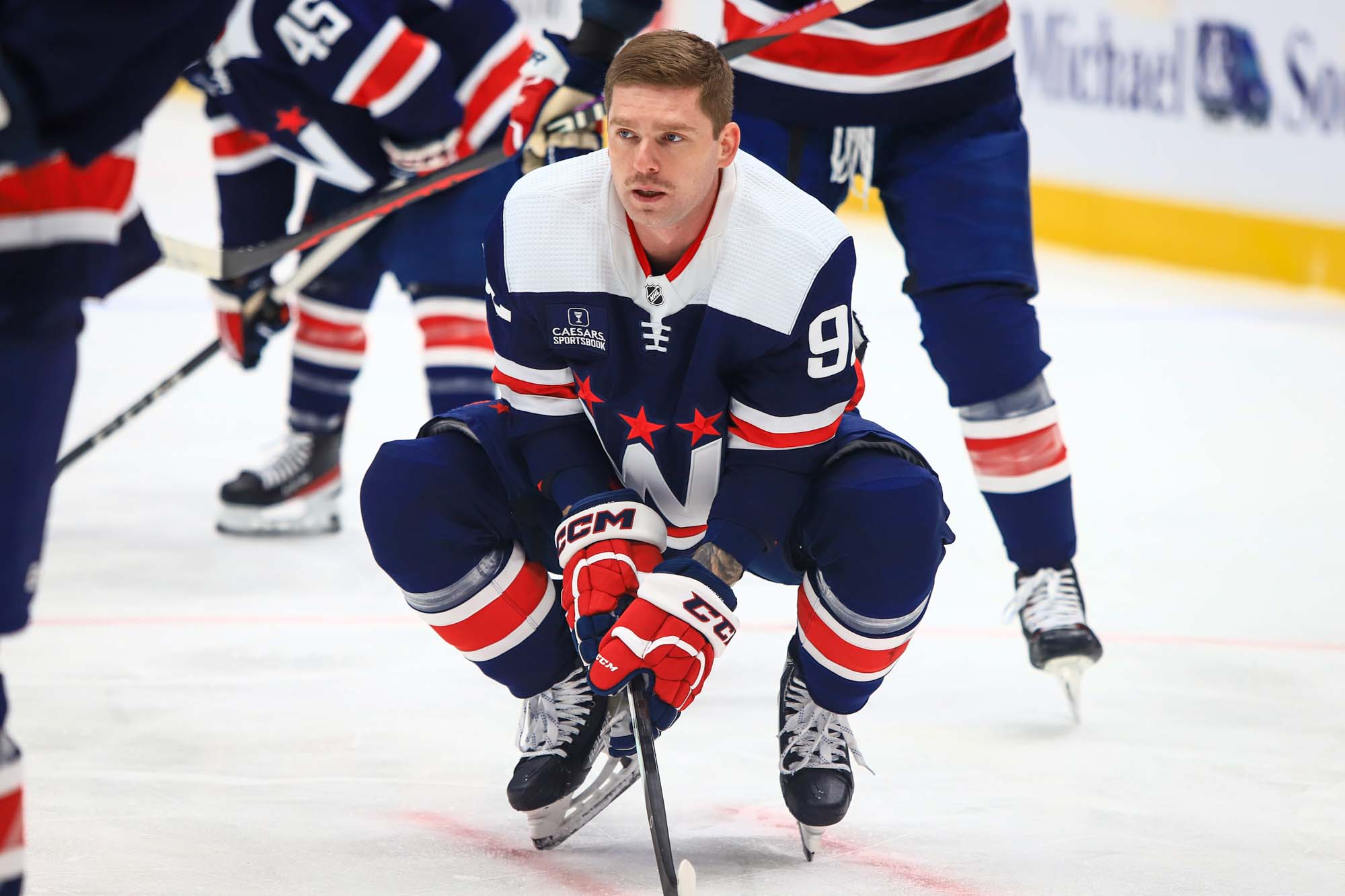 Evgeny Kuznetsov cleared to return by NHL/NHLPA Player Assistance Program