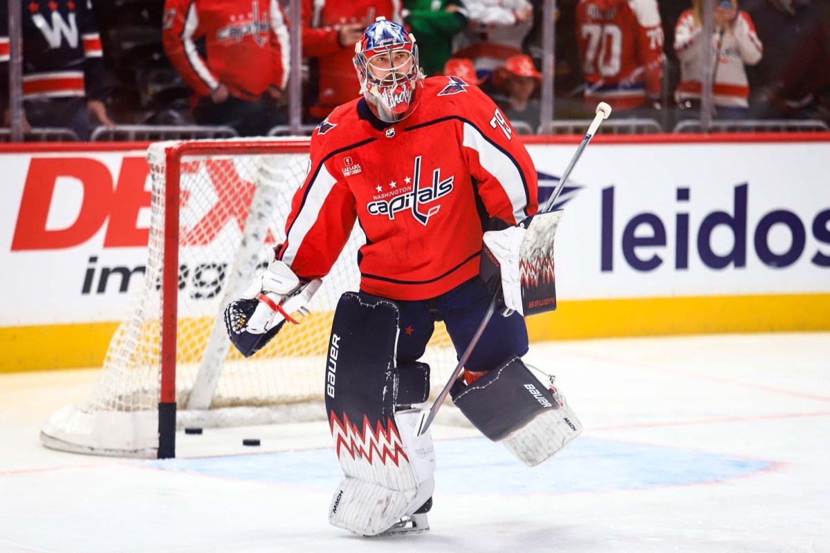 Charlie Lindgren set to start second-straight game against Blues as he ...