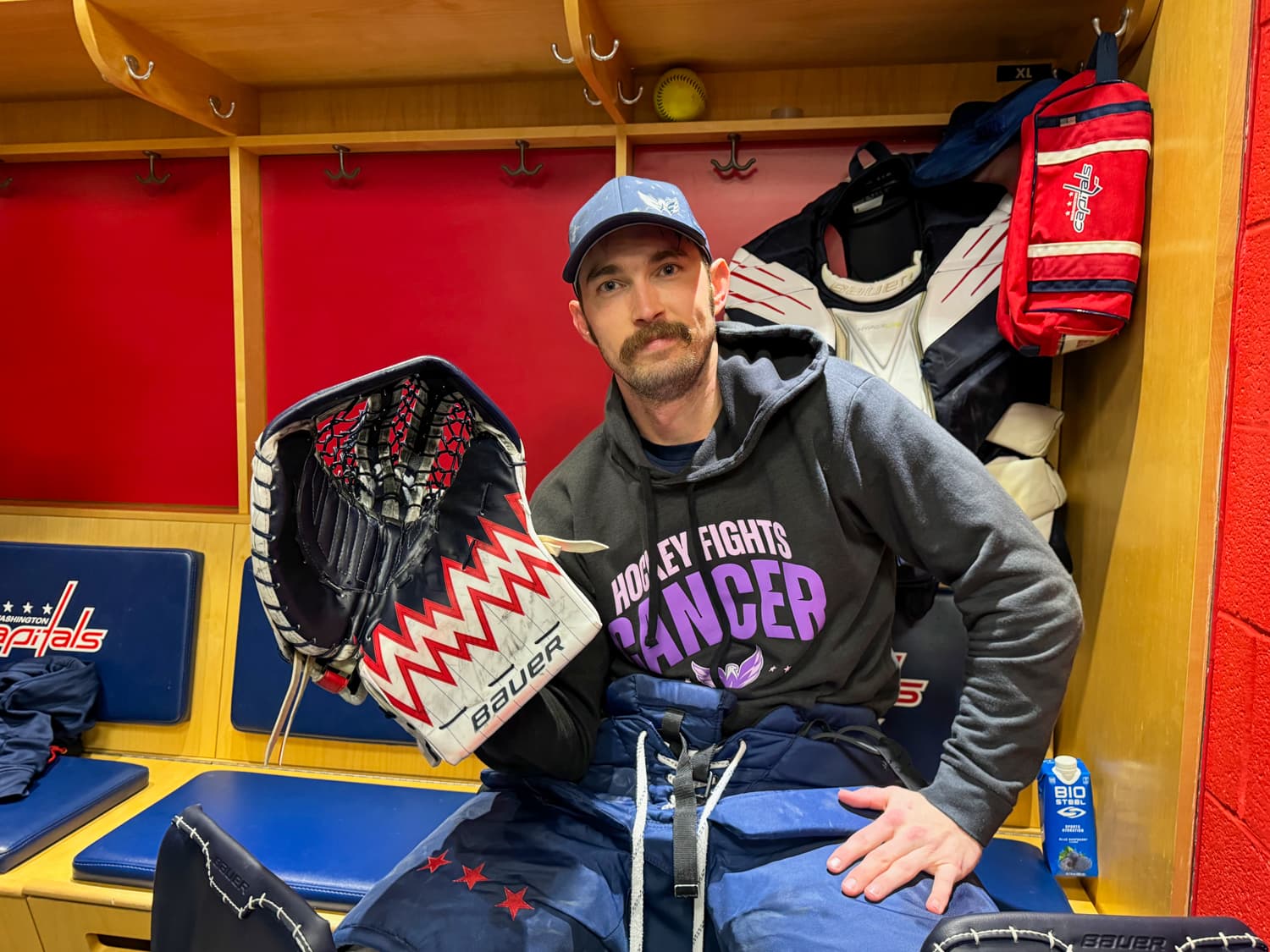 NASCAR driver debuts Washington Capitals Stanley Cup champions helmet ...