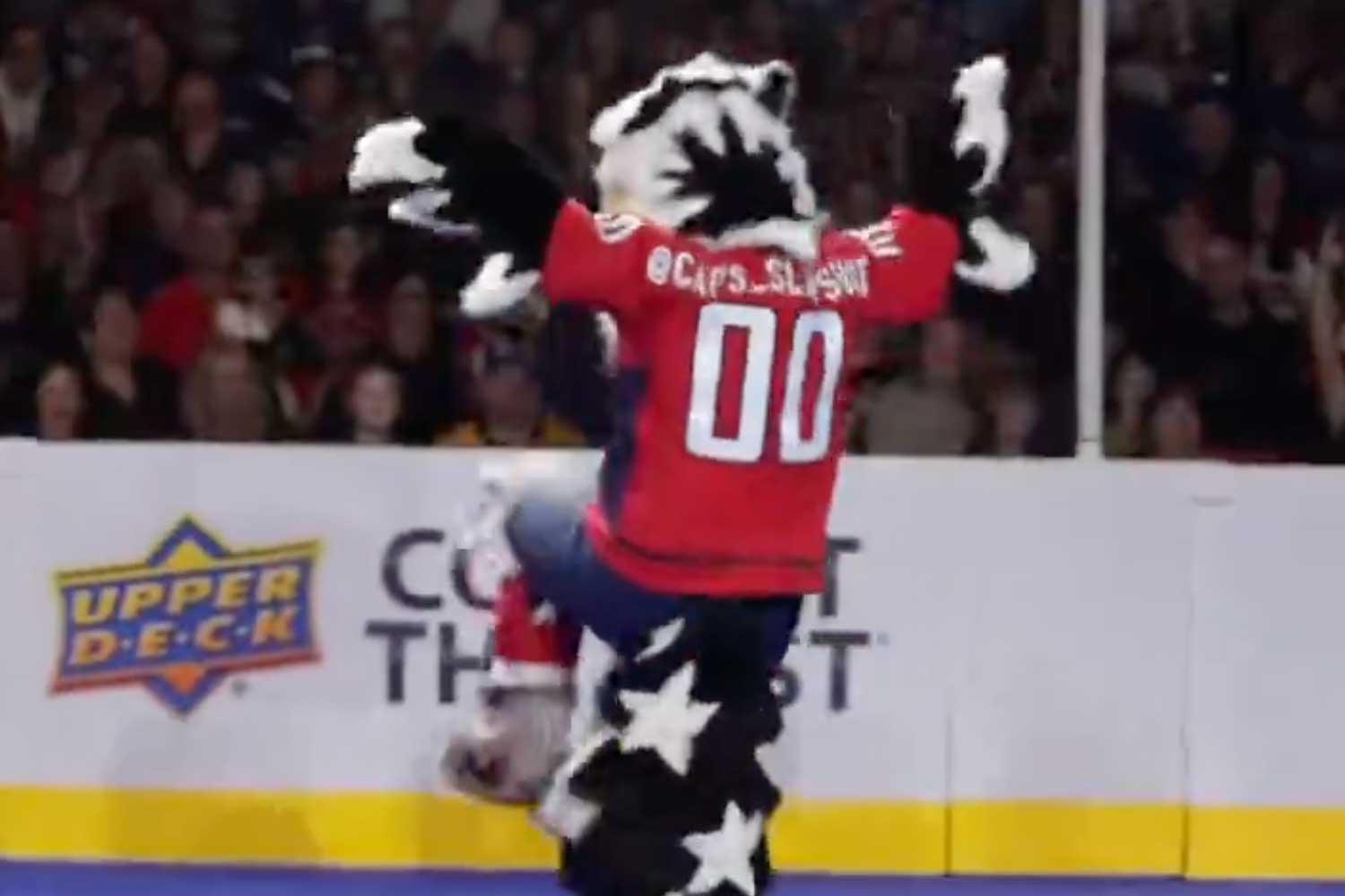 Capitals mascot Slapshot scores using Evgeny Kuznetsov’s super slow ...