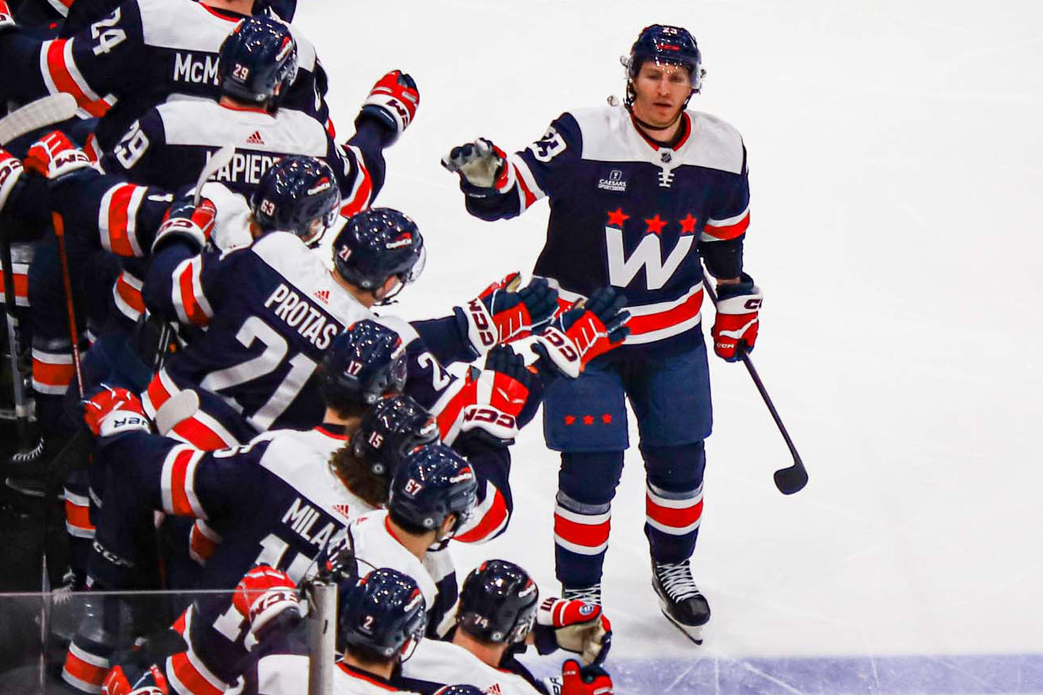 mike-sgarbossa-capitals-bench-033024-aland